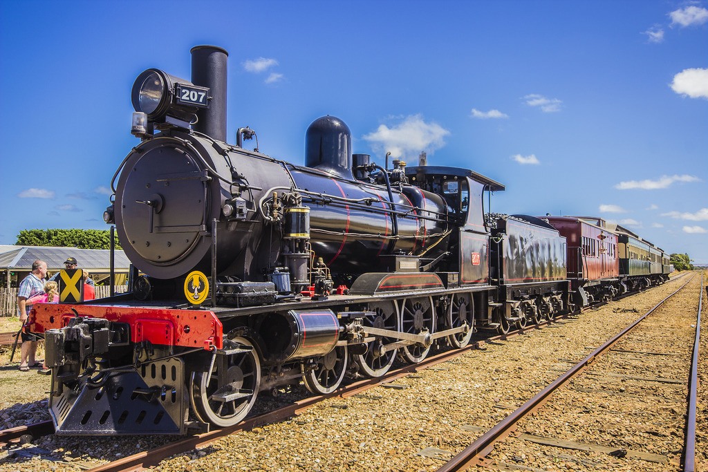 24063069011_a9c603cd3d_b – SteamRanger Heritage Railway